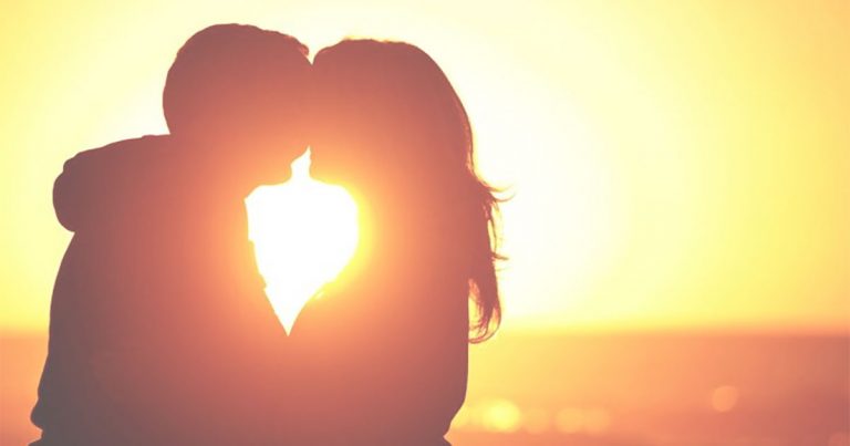 How I Created the Perfect Kiss in 3 Simple Steps - Michael C Fiore
